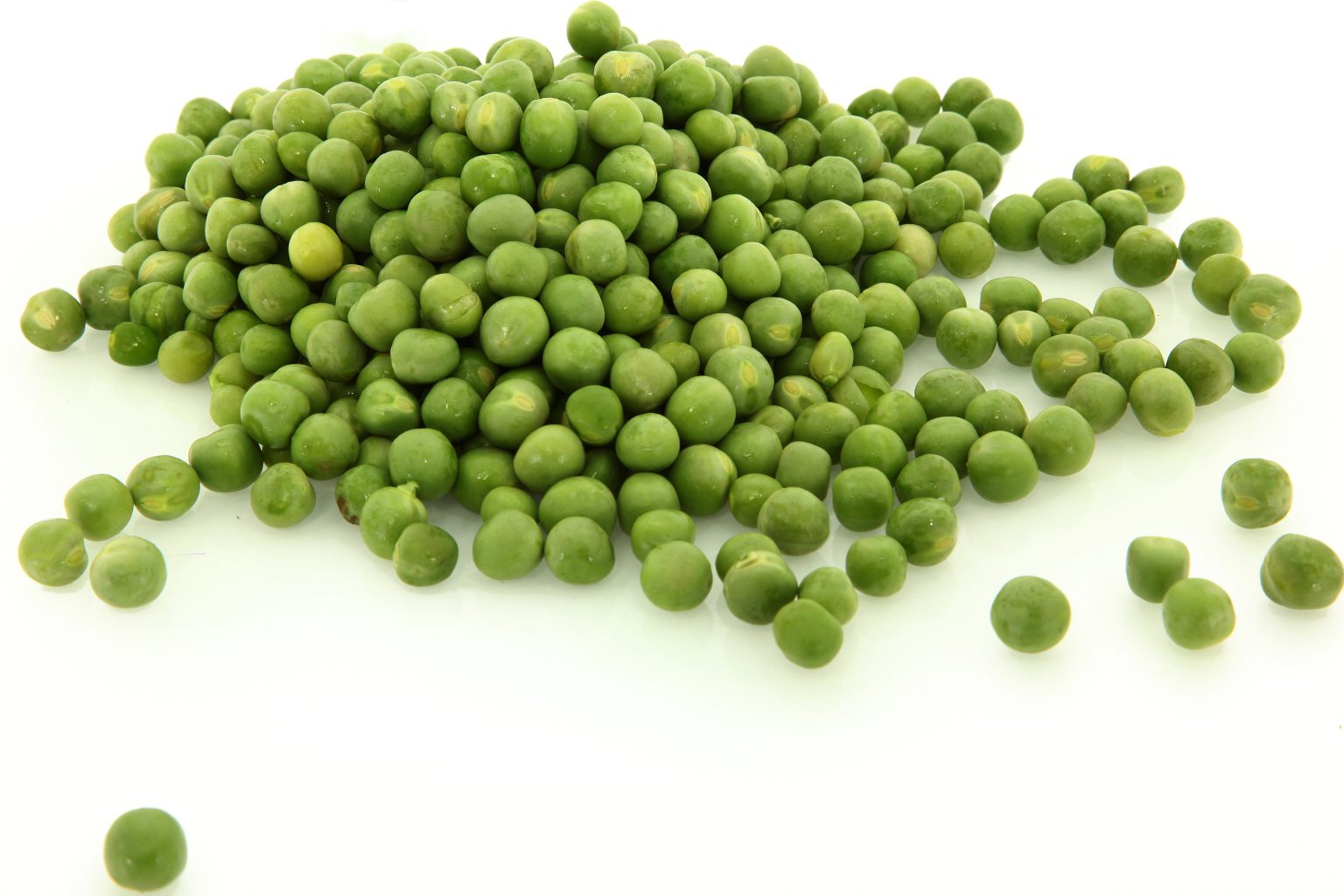 English Peas | Crystal Valley Foods | Growing Importing Distributing